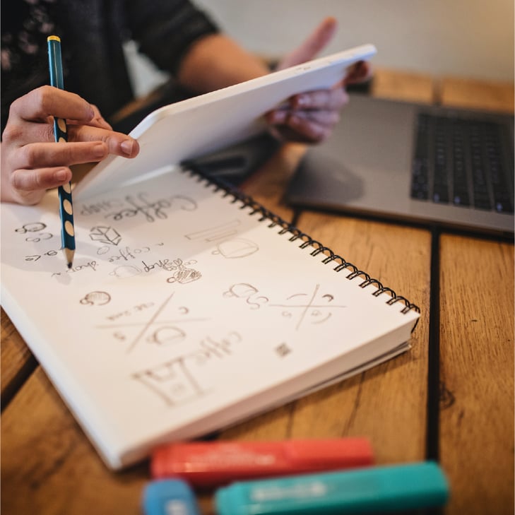 How to ensure your success in fast-paced graphic design